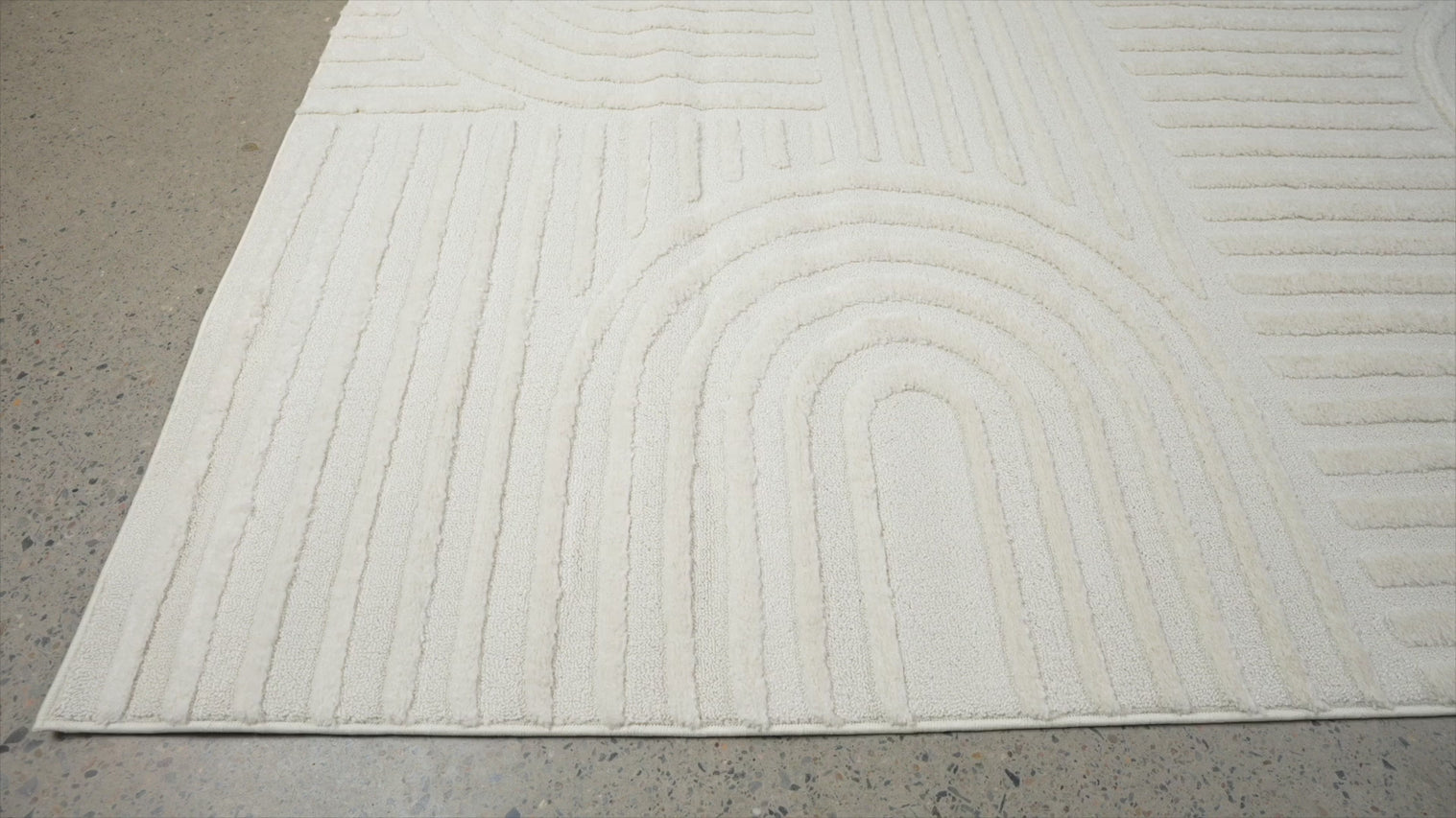 Astrid Arch Off-White Pattern Rug – Lost Design Society