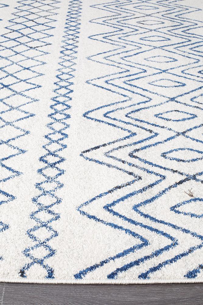 Paradise White Blue Rustic Tribal Transitional Rug – Lost Design Society